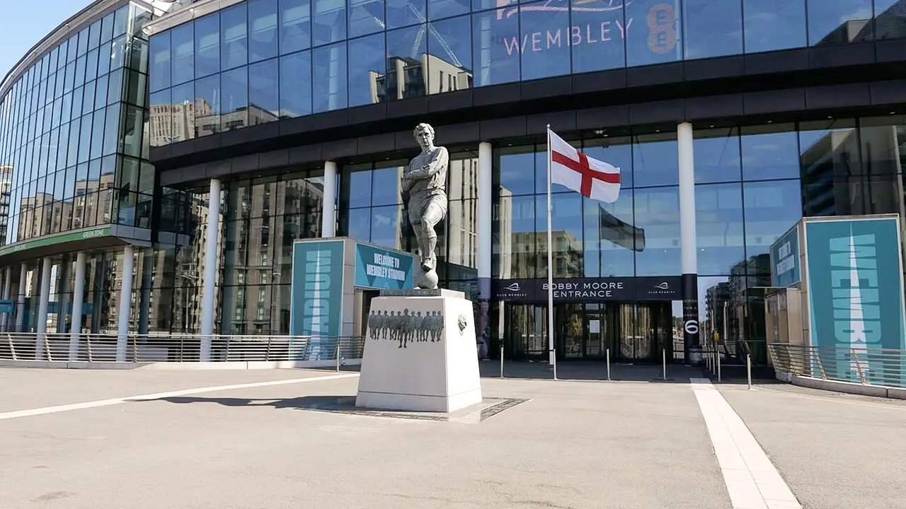 Memphis Holidays | WEMBLEY STADIUM TOUR - London