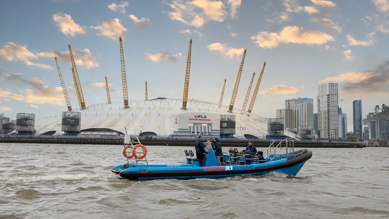 Memphis Holidays | Thames Speed Boat - London