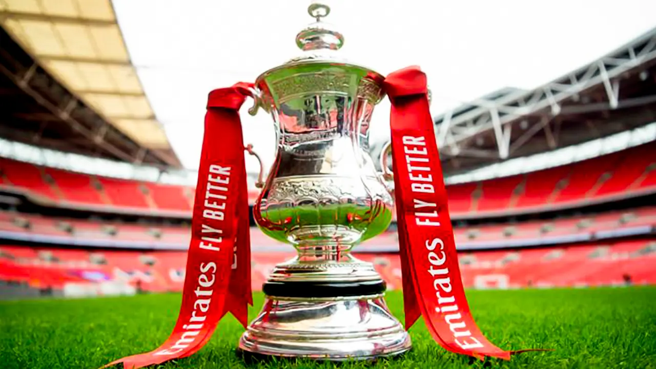 Memphis Holidays | WEMBLEY STADIUM TOUR - London